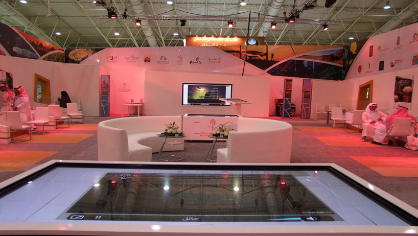 Multi touch Table 103 Inches - Paravision